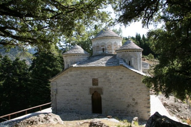 Ιερός Ναός Αγίου Γεωργίου του Νεομάρτυρα εξ Ιωαννίνων | Διακόνημα