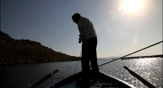 Ο τυφλός ψαράς- Μιά ιστορία ψυχής και δύναμης | Διακόνημα