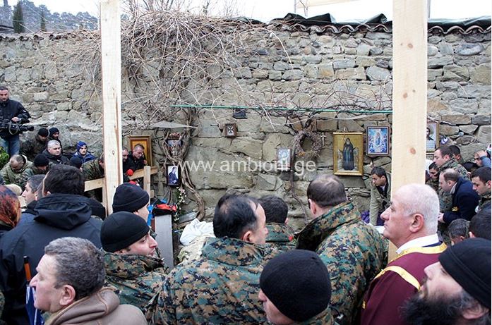 Ο Άγιος Γέροντας Γαβριήλ ο δια Χριστόν σαλός (1929-1995) η εκταφή ενός ...