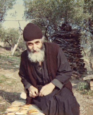 Άγιος Παΐσιος ο Αγιορείτης (φωτογραφίες) | Διακόνημα