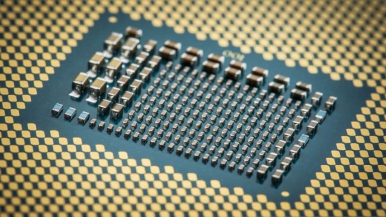 Core i7-8809G: Ο πρώτος επεξεργαστής της Intel με AMD γραφικά είναι ...