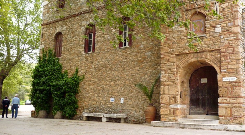 Οι επαίτες τ’ ουρανού | Διακόνημα