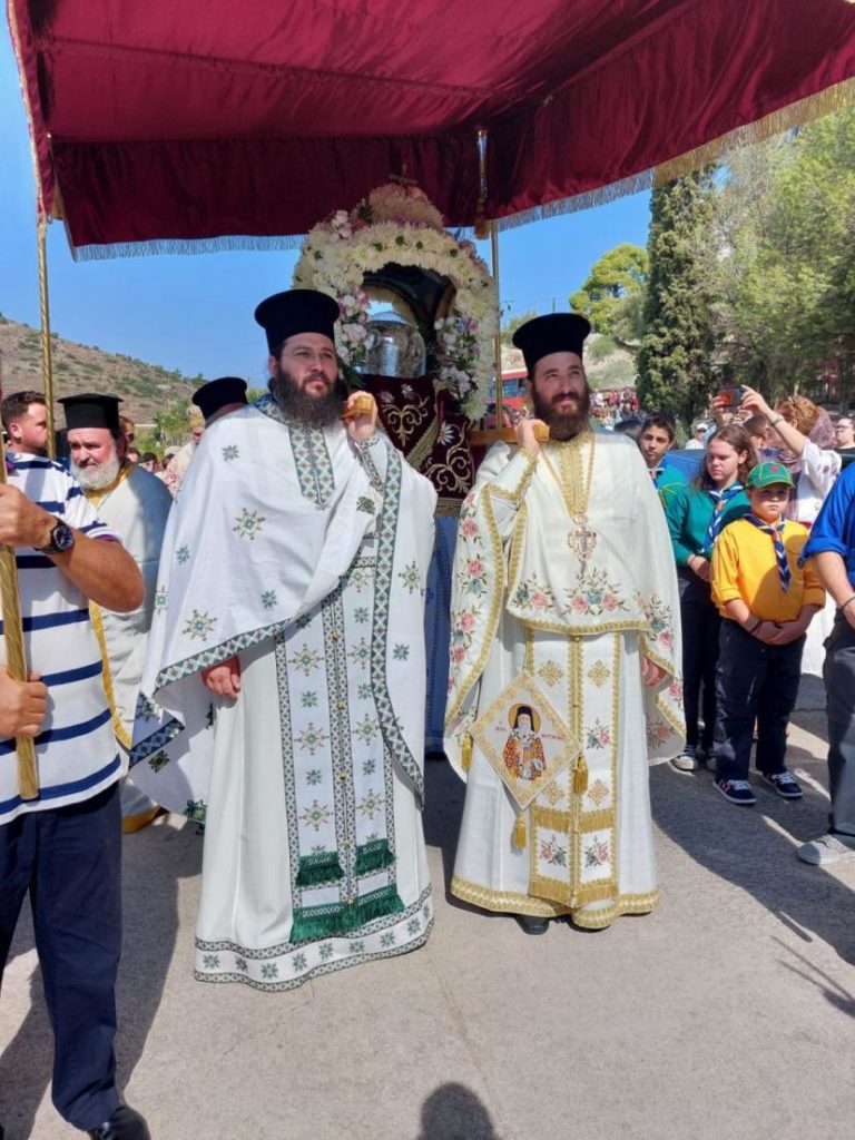 Η Αίγινα γιόρτασε την Ανακομιδή των Ιερών Λειψάνων του Αγίου Νεκταρίου ...