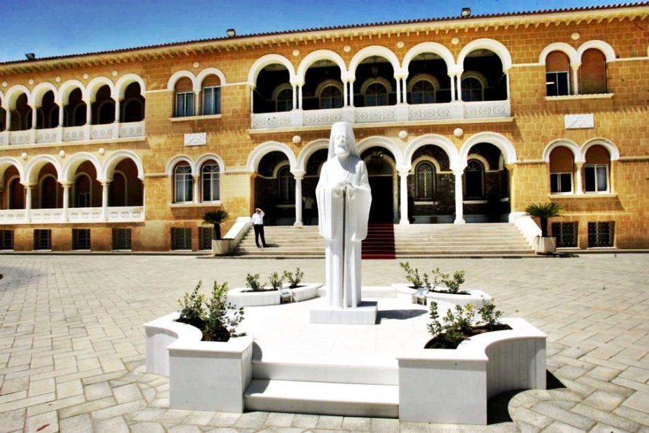 Έκτακτη συνεδρία της Ιεράς Συνόδου της Εκκλησίας της Κύπρου για την 50η ...